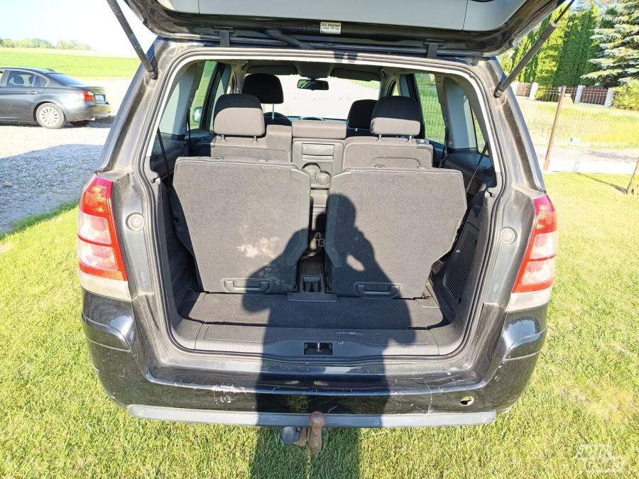 Melns Opel Zafira 2011 Marijampole, ar dzinēja tilpumu 1.70 L un nobraukumu 275 tūkst. km par 2000 €, foto 7 vietnē AUTOMOTO.COM.LV