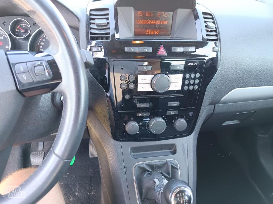Melns Opel Zafira 2011 Marijampole, ar dzinēja tilpumu 1.70 L un nobraukumu 275 tūkst. km par 2000 €, foto 11 vietnē AUTOMOTO.COM.LV