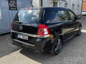 Melns Opel Zafira 2011 Daugavpils, ar dzinēja tilpumu 1.80 L un nobraukumu 0 tūkst. km par 4000 €, foto 7 vietnē AUTOMOTO.COM.LV