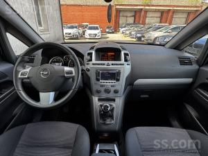 Melns Opel Zafira 2011 Daugavpils, ar dzinēja tilpumu 1.80 L un nobraukumu 0 tūkst. km par 4000 €, foto 15 vietnē AUTOMOTO.COM.LV