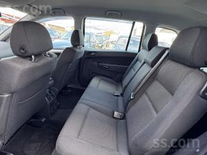 Melns Opel Zafira 2011 Daugavpils, ar dzinēja tilpumu 1.80 L un nobraukumu 0 tūkst. km par 4000 €, foto 26 vietnē AUTOMOTO.COM.LV
