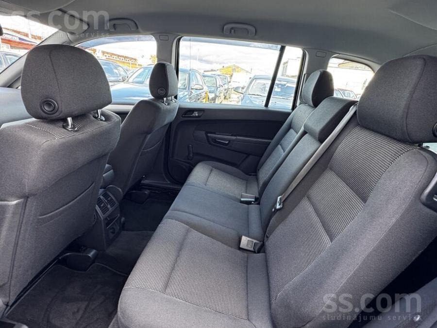 Melns Opel Zafira 2011 Daugavpils, ar dzinēja tilpumu 1.80 L un nobraukumu 0 tūkst. km par 4000 €, foto 26 vietnē AUTOMOTO.COM.LV