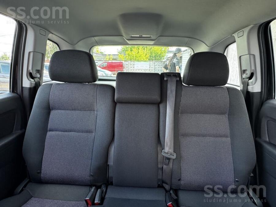Melns Opel Zafira 2011 Daugavpils, ar dzinēja tilpumu 1.80 L un nobraukumu 0 tūkst. km par 4000 €, foto 27 vietnē AUTOMOTO.COM.LV