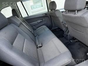 Melns Opel Zafira 2011 Daugavpils, ar dzinēja tilpumu 1.80 L un nobraukumu 0 tūkst. km par 4000 €, foto 28 vietnē AUTOMOTO.COM.LV