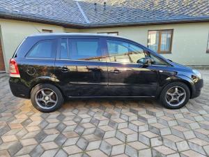 Melns Opel Zafira 2011 Talsi, ar dzinēja tilpumu 1.70 L un nobraukumu 265 tūkst. km par 3150 €, foto 7 vietnē AUTOMOTO.COM.LV