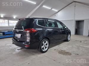 Melns Opel Zafira 2012 Jēkabpils, ar dzinēja tilpumu 2.00 L un nobraukumu 328 tūkst. km par 4500 €, foto 4 vietnē AUTOMOTO.COM.LV