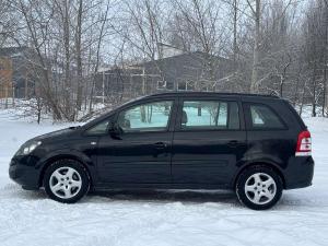 Black Opel Zafira 2012 in Siauliai, with an engine capacity of 1.70 L and mileage of 273 thousand km for 2700 €, photo 7 on AUTOMOTO.COM.LV