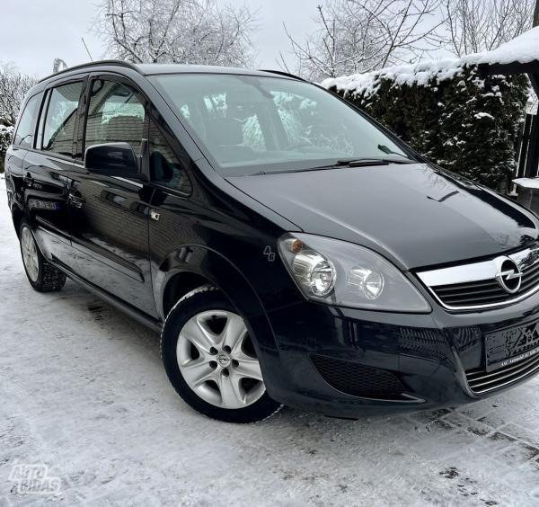 Black Opel Zafira 2012 in Kaunas, with an engine capacity of 1.70 L and mileage of 238 thousand km for 3500 €, photo 2 on AUTOMOTO.COM.LV