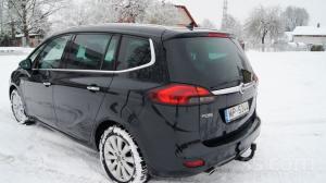 Melns Opel Zafira 2012 Jēkabpils, ar dzinēja tilpumu 2.00 L un nobraukumu 329 tūkst. km par 5200 €, foto 5 vietnē AUTOMOTO.COM.LV
