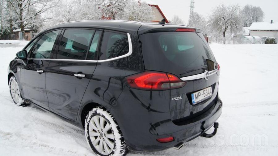 Melns Opel Zafira 2012 Jēkabpils, ar dzinēja tilpumu 2.00 L un nobraukumu 329 tūkst. km par 5200 €, foto 5 vietnē AUTOMOTO.COM.LV
