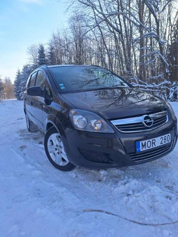 Melns Opel Zafira 2012 Širvintos, ar dzinēja tilpumu 1.69 L un nobraukumu 237 tūkst. km par 3950 €, foto 3 vietnē AUTOMOTO.COM.LV