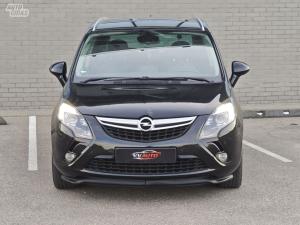Black Opel Zafira 2012 in Vilnius, with an engine capacity of 2.00 L and mileage of 291 thousand km for 5300 €, photo 3 on AUTOMOTO.COM.LV