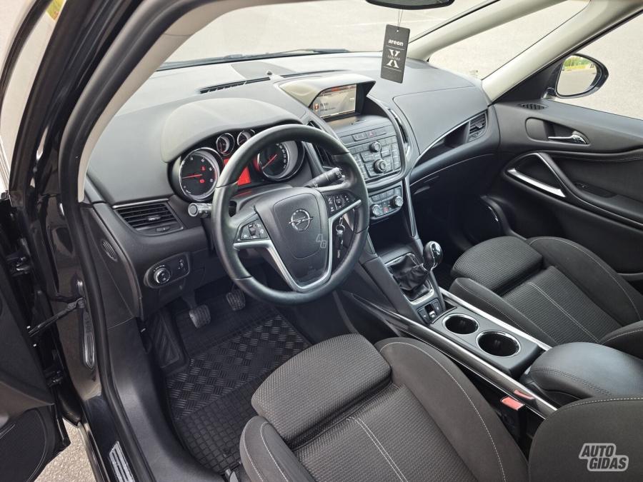 Black Opel Zafira 2012 in Vilnius, with an engine capacity of 2.00 L and mileage of 291 thousand km for 5300 €, photo 12 on AUTOMOTO.COM.LV