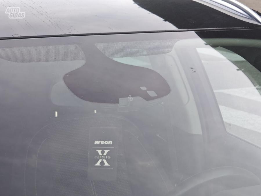 Black Opel Zafira 2012 in Vilnius, with an engine capacity of 2.00 L and mileage of 291 thousand km for 5300 €, photo 27 on AUTOMOTO.COM.LV