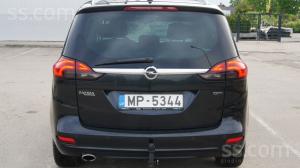 Black Opel Zafira 2012 in Jekabpils, with an engine capacity of 2.00 L and mileage of 331 thousand km for 4750 €, photo 5 on AUTOMOTO.COM.LV