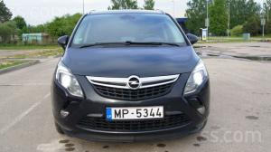 Black Opel Zafira 2012 in Jekabpils, with an engine capacity of 2.00 L and mileage of 331 thousand km for 4750 €, photo 9 on AUTOMOTO.COM.LV