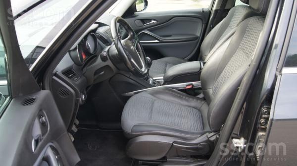 Melns Opel Zafira 2012 Jēkabpils, ar dzinēja tilpumu 2.00 L un nobraukumu 331 tūkst. km par 4750 €, foto 10 vietnē AUTOMOTO.COM.LV