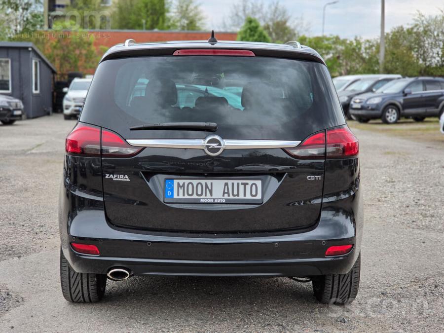 Melns Opel Zafira 2012 Liepāja, ar dzinēja tilpumu 2.00 L un nobraukumu 239 tūkst. km par 6990 €, foto 8 vietnē AUTOMOTO.COM.LV