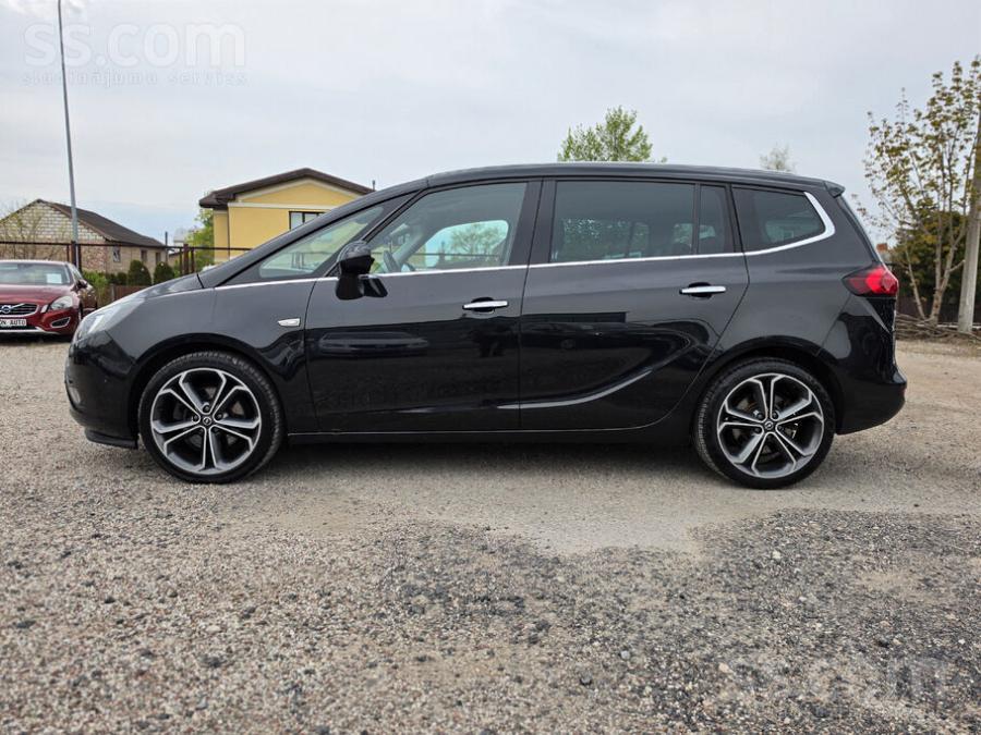 Melns Opel Zafira 2012 Liepāja, ar dzinēja tilpumu 2.00 L un nobraukumu 239 tūkst. km par 6990 €, foto 10 vietnē AUTOMOTO.COM.LV