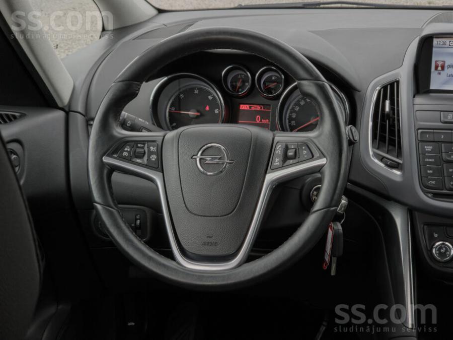 Melns Opel Zafira 2012 Liepāja, ar dzinēja tilpumu 2.00 L un nobraukumu 239 tūkst. km par 6990 €, foto 14 vietnē AUTOMOTO.COM.LV