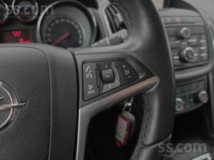 Melns Opel Zafira 2012 Liepāja, ar dzinēja tilpumu 2.00 L un nobraukumu 239 tūkst. km par 6990 €, foto 24 vietnē AUTOMOTO.COM.LV