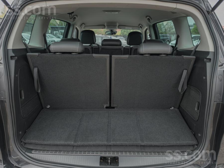 Melns Opel Zafira 2012 Liepāja, ar dzinēja tilpumu 2.00 L un nobraukumu 239 tūkst. km par 6990 €, foto 31 vietnē AUTOMOTO.COM.LV