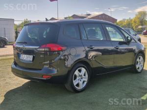 Melns Opel Zafira 2012 Liepāja, ar dzinēja tilpumu 2.00 L un nobraukumu 253 tūkst. km par 4500 €, foto 6 vietnē AUTOMOTO.COM.LV