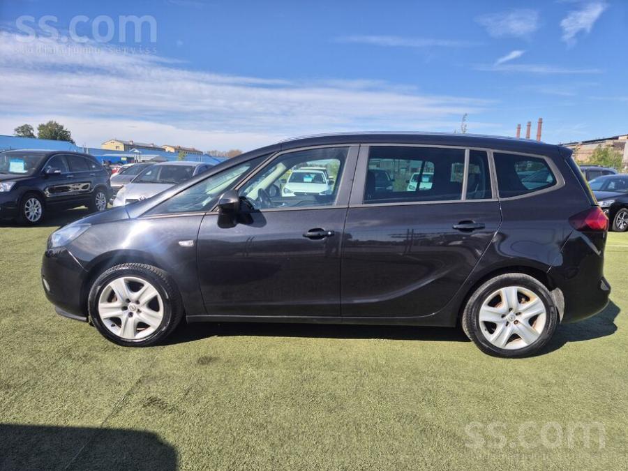 Melns Opel Zafira 2012 Liepāja, ar dzinēja tilpumu 2.00 L un nobraukumu 253 tūkst. km par 4500 €, foto 9 vietnē AUTOMOTO.COM.LV