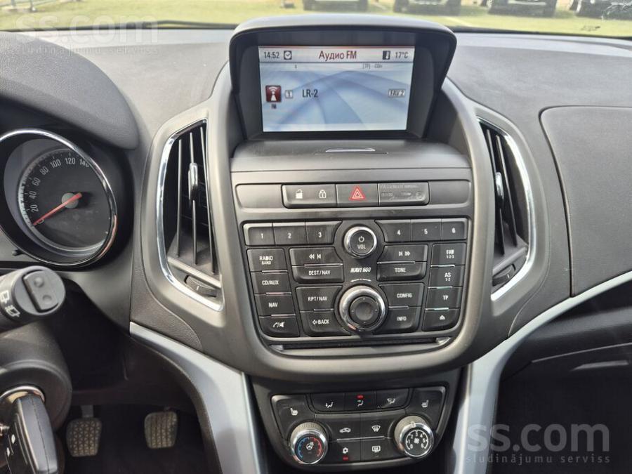 Melns Opel Zafira 2012 Liepāja, ar dzinēja tilpumu 2.00 L un nobraukumu 253 tūkst. km par 4500 €, foto 13 vietnē AUTOMOTO.COM.LV
