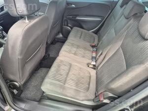 Melns Opel Zafira 2012 Liepāja, ar dzinēja tilpumu 2.00 L un nobraukumu 253 tūkst. km par 4500 €, foto 17 vietnē AUTOMOTO.COM.LV