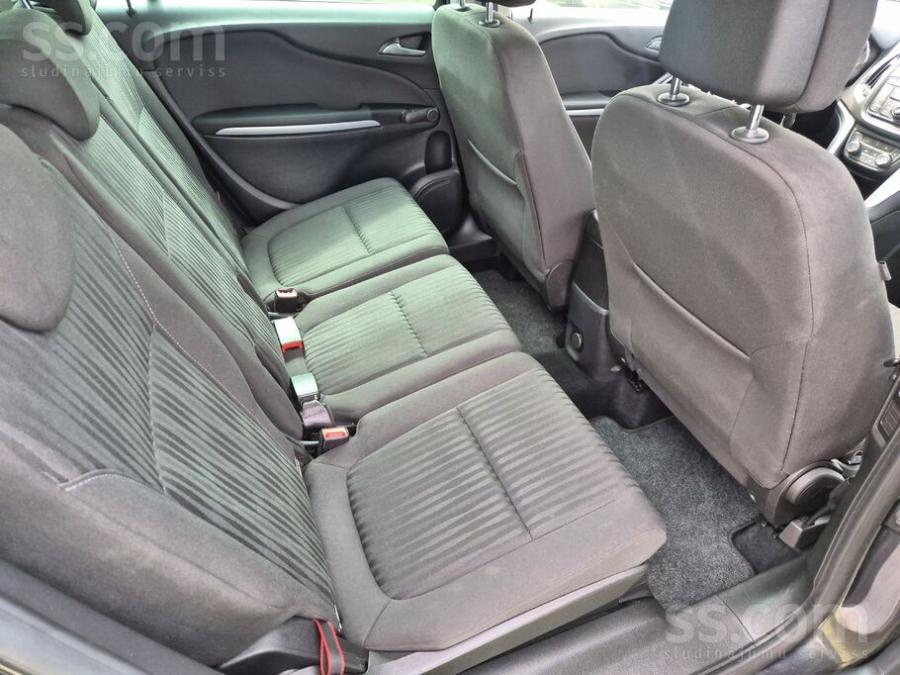 Melns Opel Zafira 2012 Liepāja, ar dzinēja tilpumu 2.00 L un nobraukumu 253 tūkst. km par 4500 €, foto 18 vietnē AUTOMOTO.COM.LV