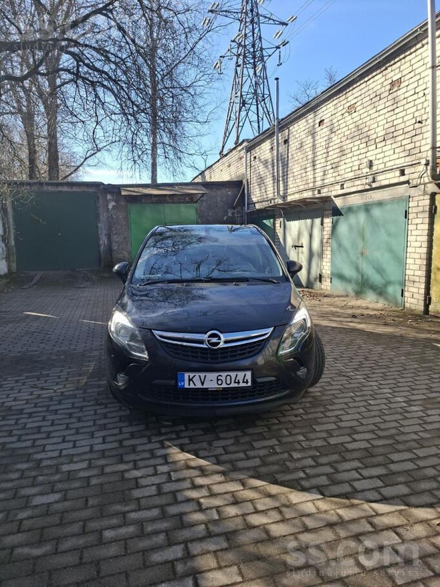 Melns Opel Zafira 2012 Rīga, ar dzinēja tilpumu 2.00 L un nobraukumu 273 tūkst. km par 6000 €, foto 1 vietnē AUTOMOTO.COM.LV
