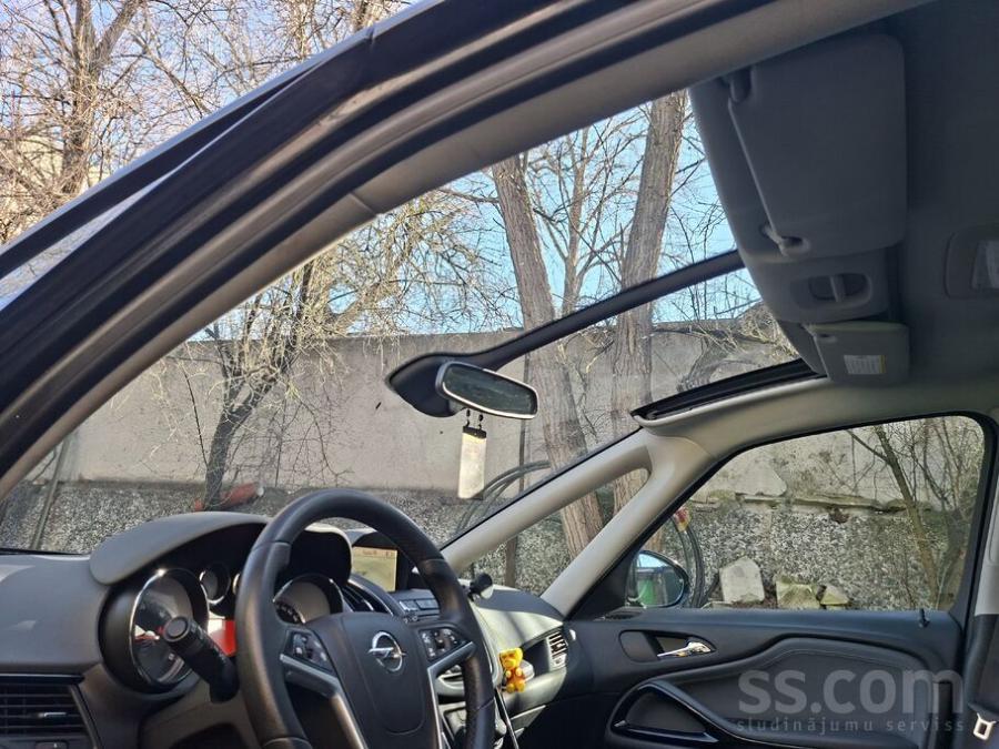 Melns Opel Zafira 2012 Rīga, ar dzinēja tilpumu 2.00 L un nobraukumu 273 tūkst. km par 6000 €, foto 13 vietnē AUTOMOTO.COM.LV