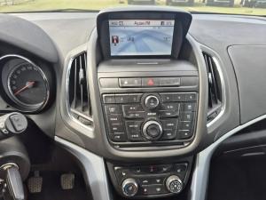 Melns Opel Zafira 2012 Liepāja, ar dzinēja tilpumu 2.00 L un nobraukumu 253 tūkst. km par 4500 €, foto 13 vietnē AUTOMOTO.COM.LV