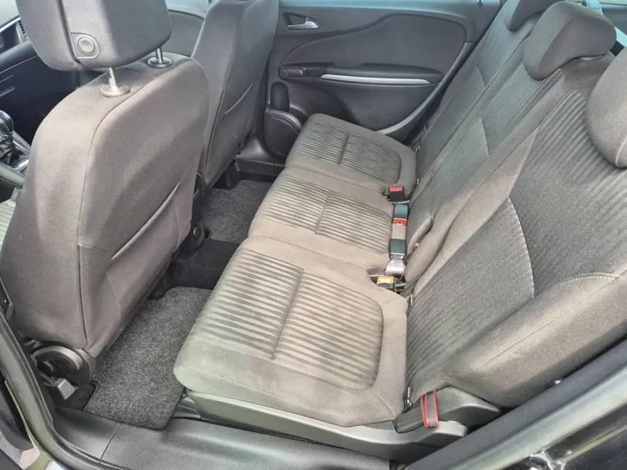 Melns Opel Zafira 2012 Liepāja, ar dzinēja tilpumu 2.00 L un nobraukumu 253 tūkst. km par 4500 €, foto 18 vietnē AUTOMOTO.COM.LV