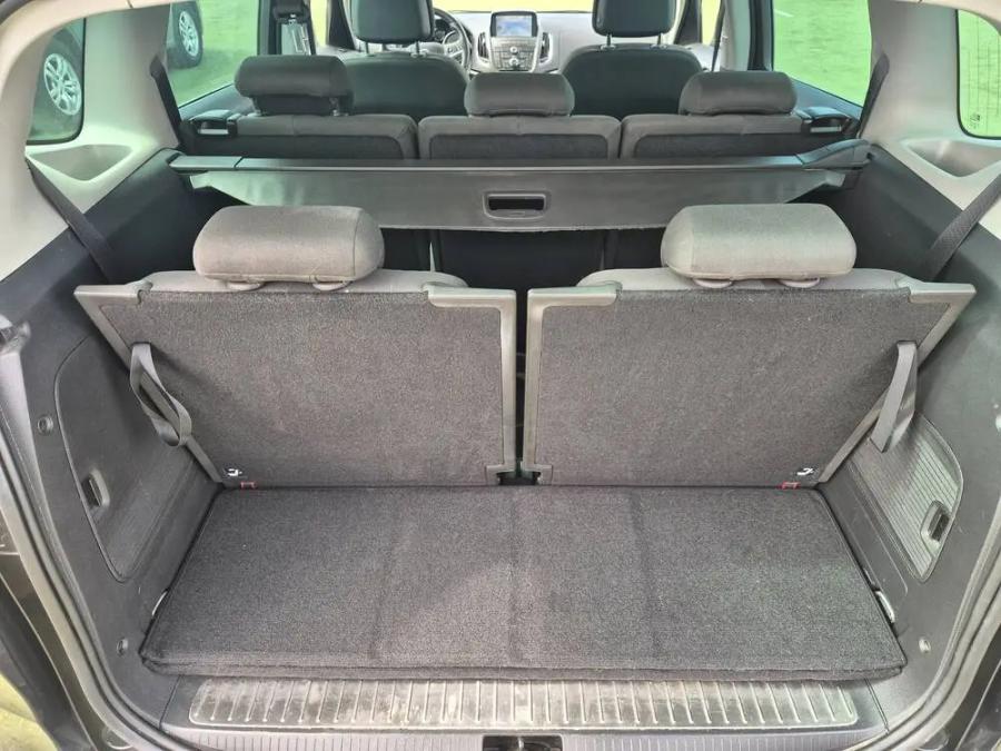 Melns Opel Zafira 2012 Liepāja, ar dzinēja tilpumu 2.00 L un nobraukumu 253 tūkst. km par 4500 €, foto 21 vietnē AUTOMOTO.COM.LV