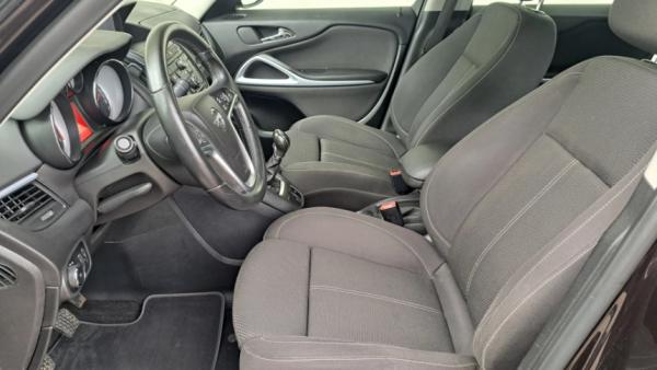 Melns Opel Zafira 2012 Rīga, ar dzinēja tilpumu 2.00 L un nobraukumu 265 tūkst. km par 6150 €, foto 6 vietnē AUTOMOTO.COM.LV