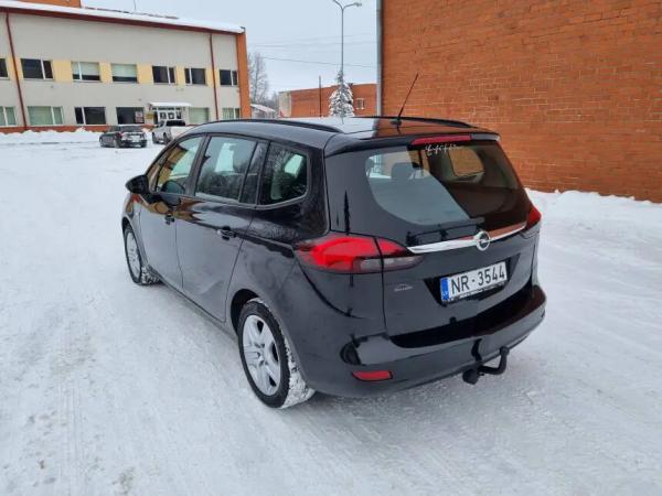 Melns Opel Zafira 2012 Jēkabpils, ar dzinēja tilpumu 2.00 L un nobraukumu 207 tūkst. km par 6750 €, foto 10 vietnē AUTOMOTO.COM.LV