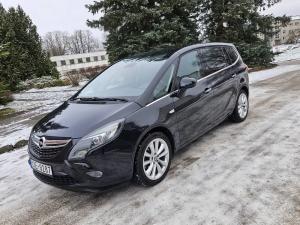 Black Opel Zafira 2012 in Jekabpils, with an engine capacity of 2.00 L and mileage of 214 thousand km for 6490 €, photo  on AUTOMOTO.COM.LV