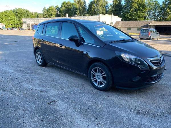 Melns Opel Zafira 2012 Raseiniai, ar dzinēja tilpumu 1.91 L un nobraukumu 300 tūkst. km par 4300 €, foto 7 vietnē AUTOMOTO.COM.LV