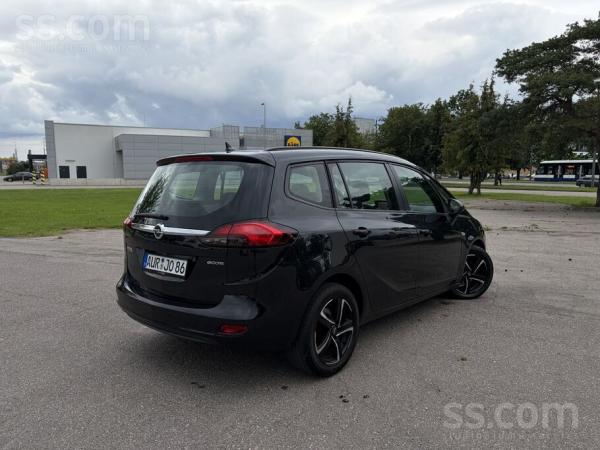 Melns Opel Zafira 2012 Rīga, ar dzinēja tilpumu 2.00 L un nobraukumu 279 tūkst. km par 5890 €, foto 6 vietnē AUTOMOTO.COM.LV