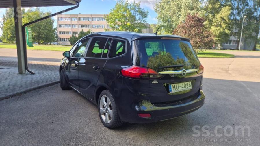 Melns Opel Zafira 2012 Bauska, ar dzinēja tilpumu 2.00 L un nobraukumu 319 tūkst. km par 4100 €, foto 10 vietnē AUTOMOTO.COM.LV