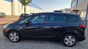Melns Opel Zafira 2012 Raseiniai, ar dzinēja tilpumu 2.00 L un nobraukumu 314 tūkst. km par 3300 €, foto 3 vietnē AUTOMOTO.COM.LV