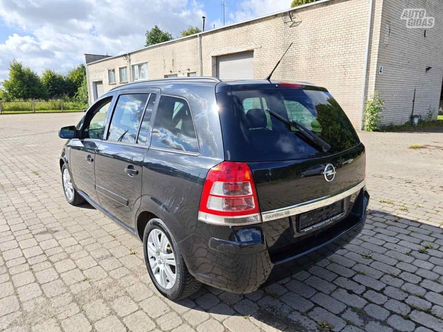 Melns Opel Zafira 2012 Marijampole, ar dzinēja tilpumu 1.80 L un nobraukumu 245 tūkst. km par 2850 €, foto 6 vietnē AUTOMOTO.COM.LV