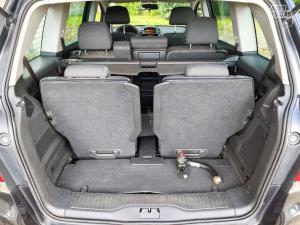 Melns Opel Zafira 2012 Marijampole, ar dzinēja tilpumu 1.80 L un nobraukumu 245 tūkst. km par 2850 €, foto 18 vietnē AUTOMOTO.COM.LV