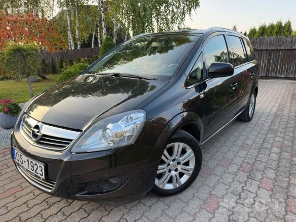 Melns Opel Zafira 2012 Ogre, ar dzinēja tilpumu 1.80 L un nobraukumu 171 tūkst. km par 4850 €, foto 1 vietnē AUTOMOTO.COM.LV