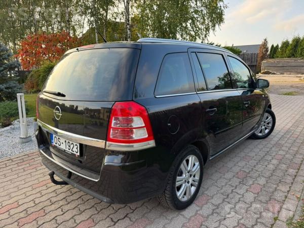 Melns Opel Zafira 2012 Ogre, ar dzinēja tilpumu 1.80 L un nobraukumu 171 tūkst. km par 4850 €, foto 10 vietnē AUTOMOTO.COM.LV