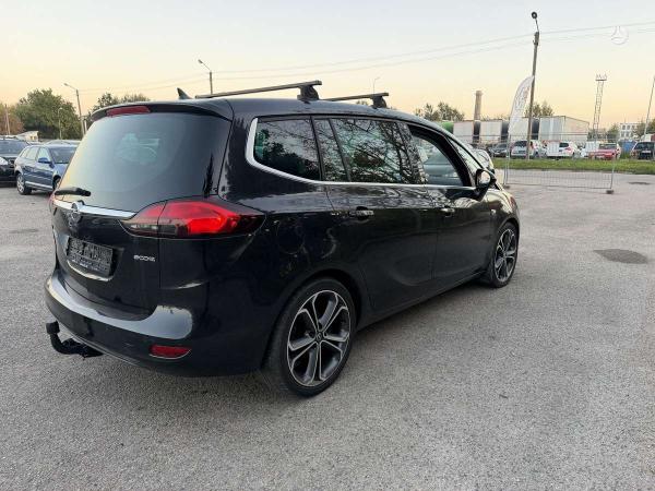 Opel Zafira 2012 Marijampole vietnē Melns Opel Zafira 2012 Marijampole, ar dzinēja tilpumu 1.36 L un nobraukumu 177 tūkst. km par 3850 €, foto 6 vietnē AUTOMOTO.COM.LV
