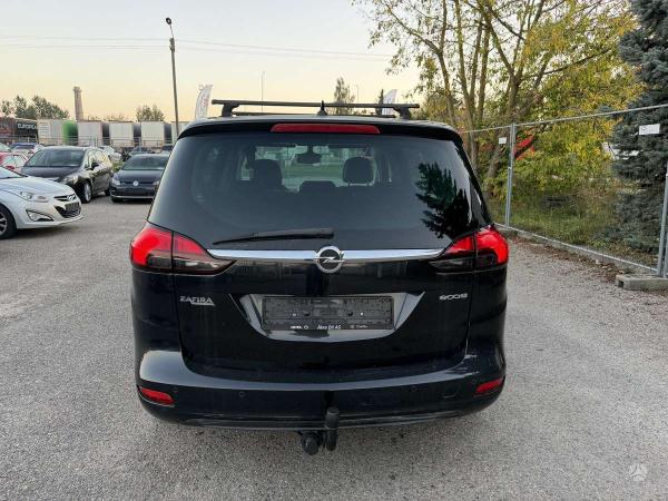 Opel Zafira 2012 Marijampole vietnē Melns Opel Zafira 2012 Marijampole, ar dzinēja tilpumu 1.36 L un nobraukumu 177 tūkst. km par 3850 €, foto 7 vietnē AUTOMOTO.COM.LV