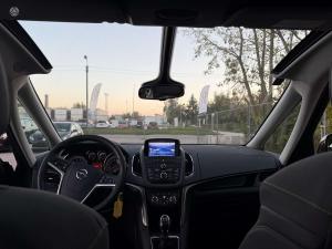 Black Opel Zafira 2012 in Marijampole, with an engine capacity of 1.36 L and mileage of 177 thousand km for 3850 €, photo 10 on AUTOMOTO.COM.LV